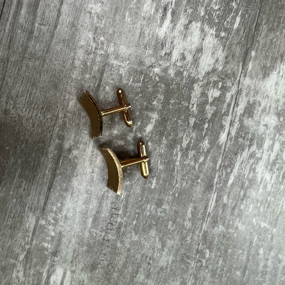 SWANK | Accessories | Vintage Swank Gold Concave Square Cufflinks ...